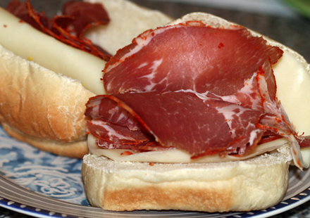 Learn How to Make a Gabagool – New York Italian
